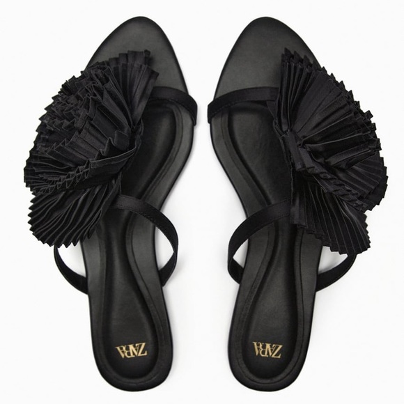 Zara | Shoes | Zara Pleated Flat Sandals | Poshmark
